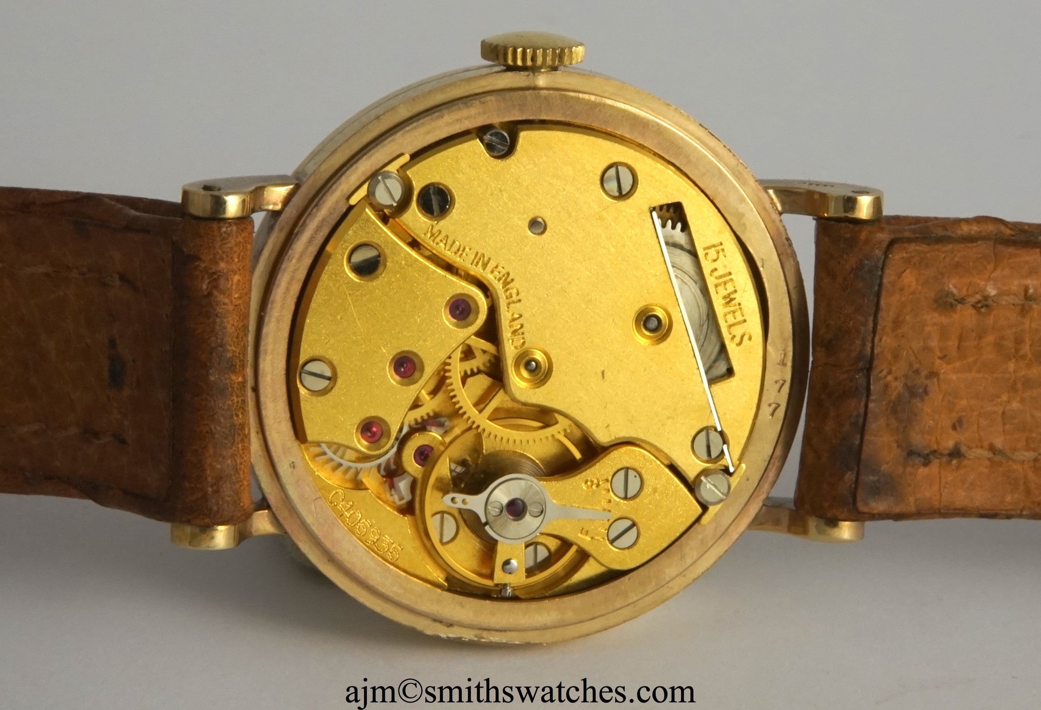DELUXE SMITHS MADE IN ENGLAND SOLID 9CT GOLD GENTS WRISTWATCH WITH BOX ...